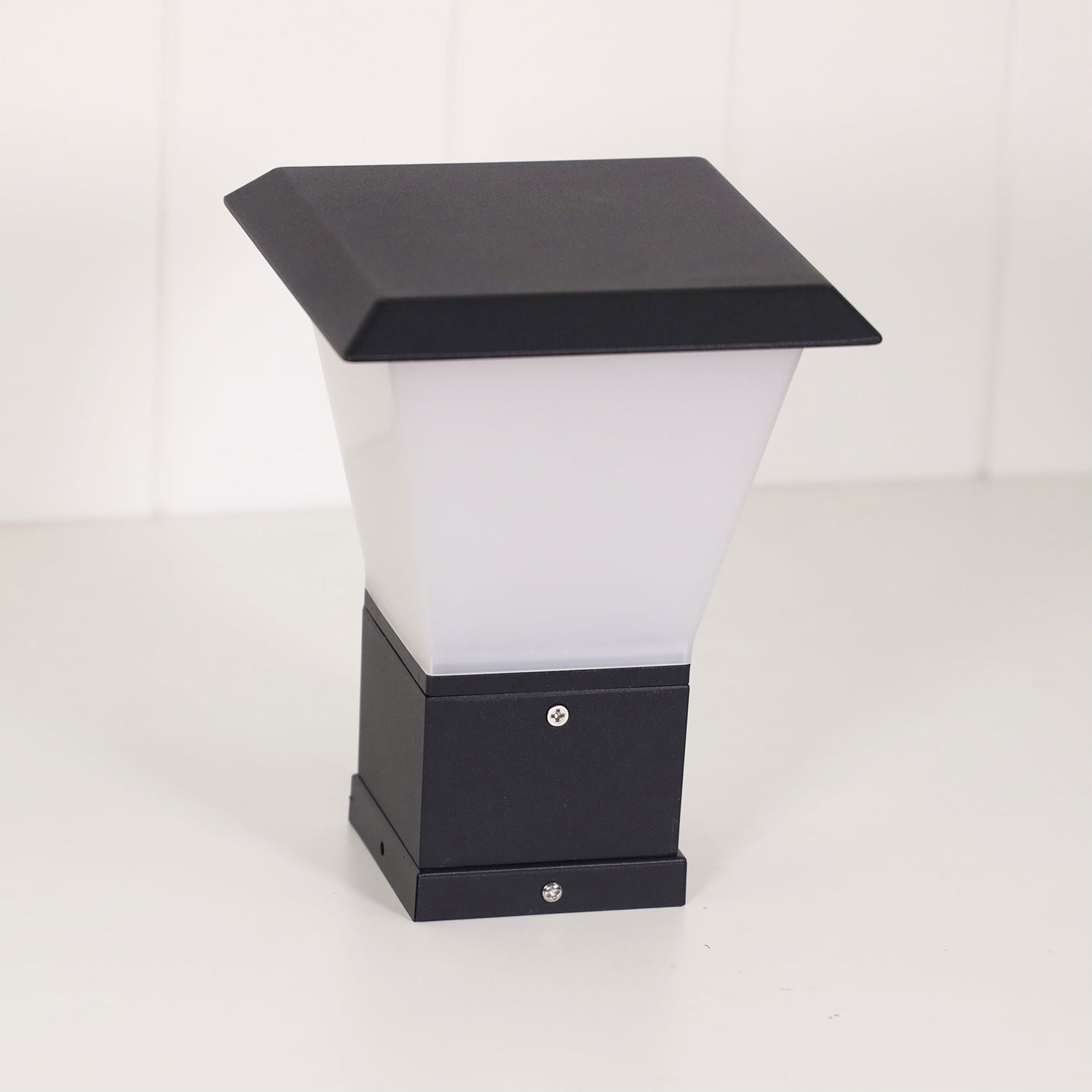 Oblik Outdoor Pillar Mount Light 1Lt in Black - The Lighting Outlet NZ